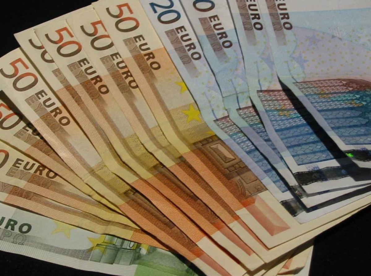 Dívida pública global atinge recorde de 89 mil milhões de euros em 2023 ...